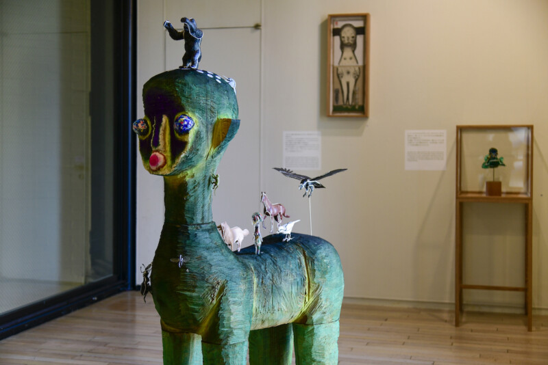 SETENV | Article | 寄生するもの／されるもの──加藤泉「寄生するプラモデル」に寄せて